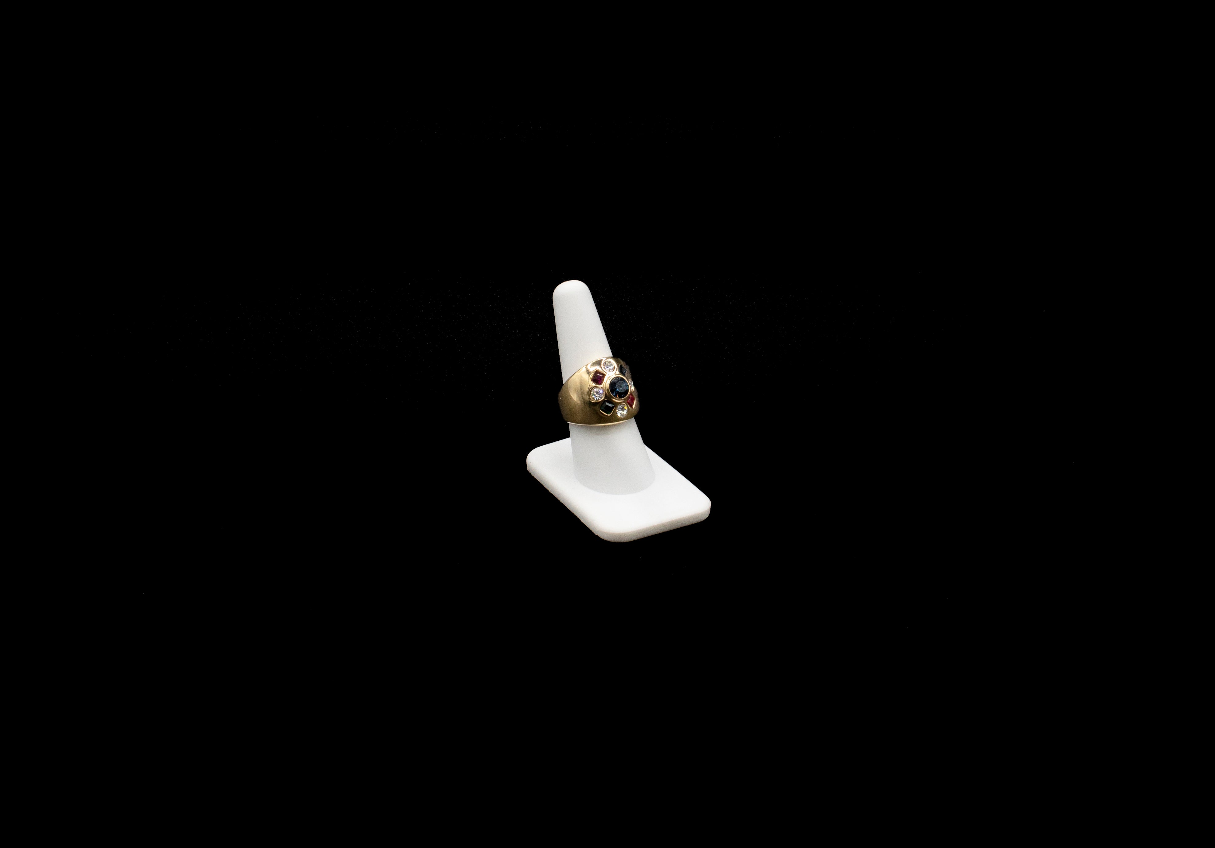 Plastic Ring Finger Display Stand – JD of NY